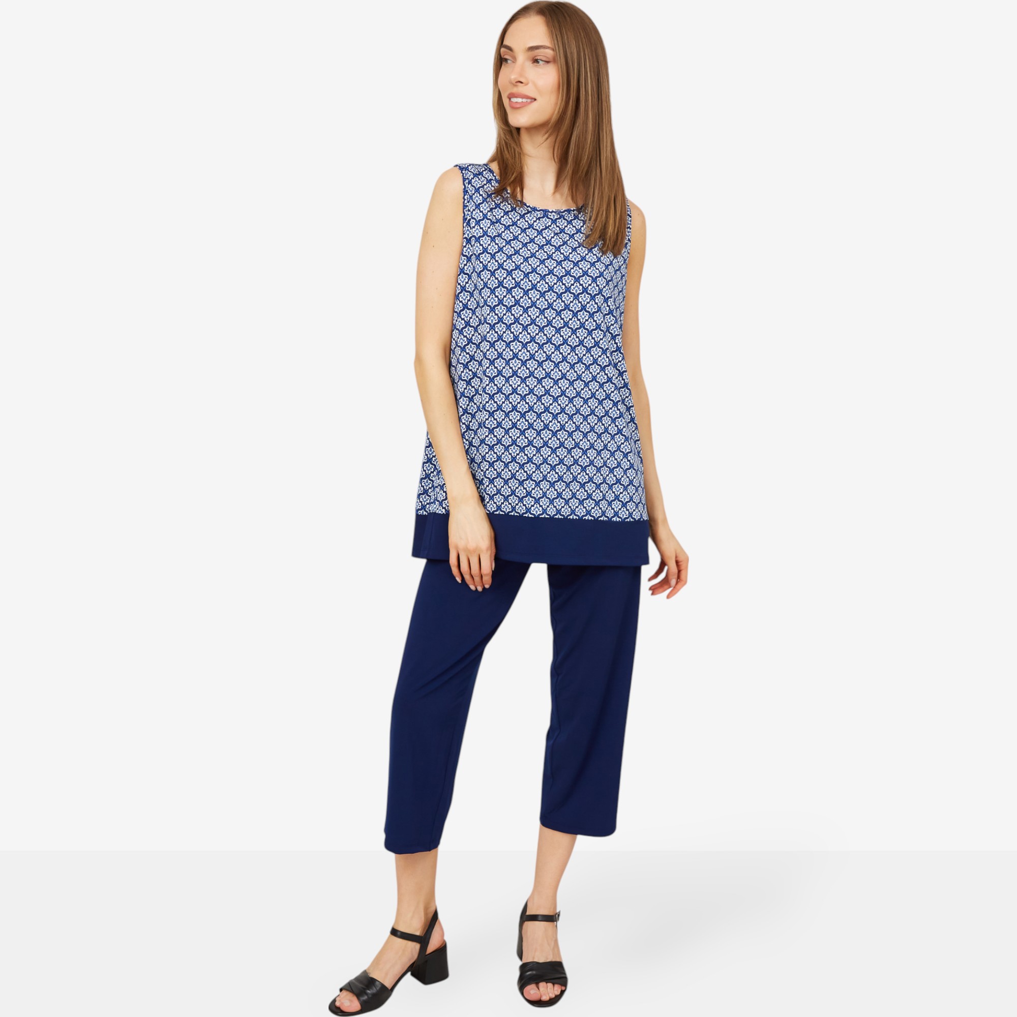 Kim & Co. Brazil Knit Essential Tunic and Cropped Pant Set - TSC.ca