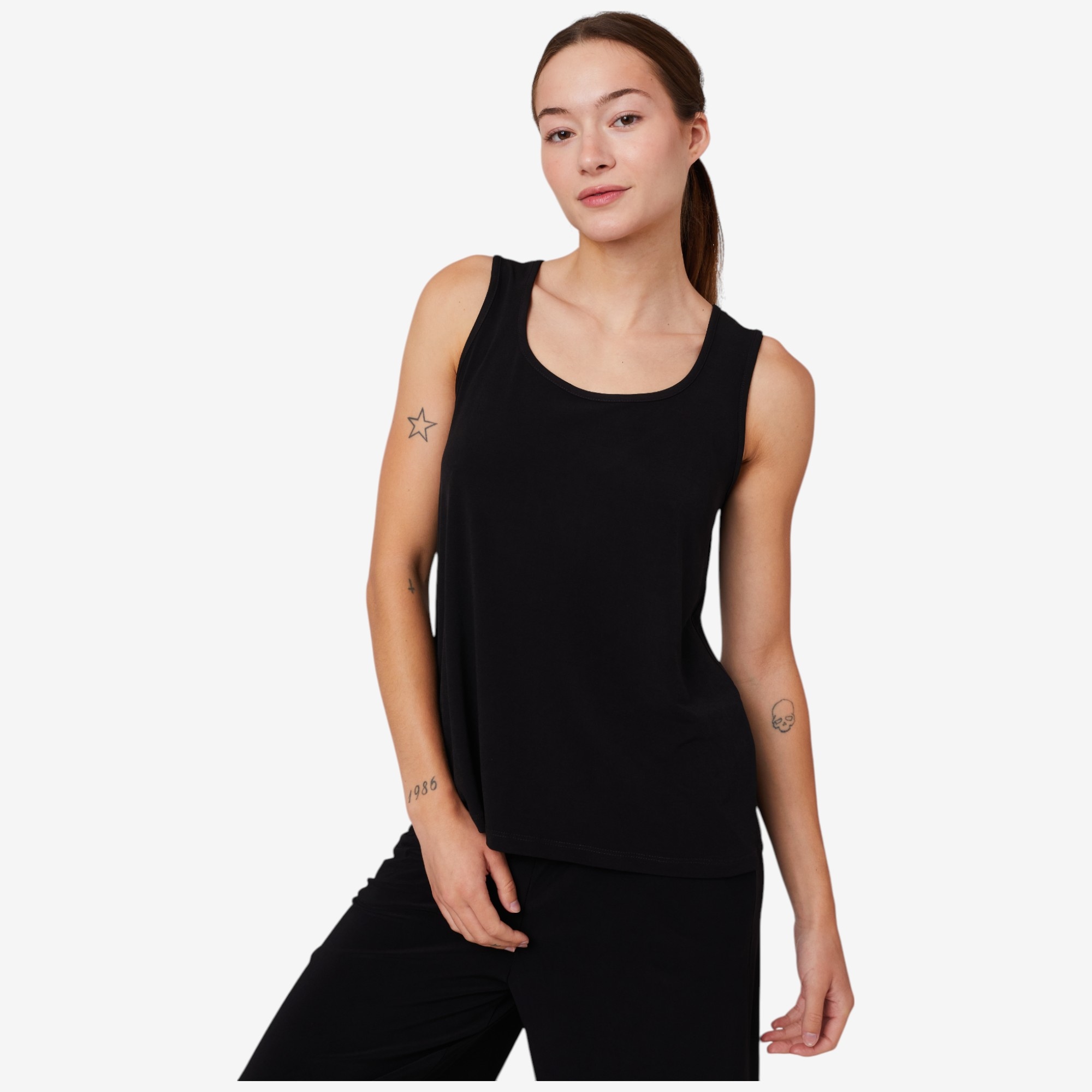 Kim & Co. Brazil Knit Front To Back Reversible Essential Sleeveless Top ...