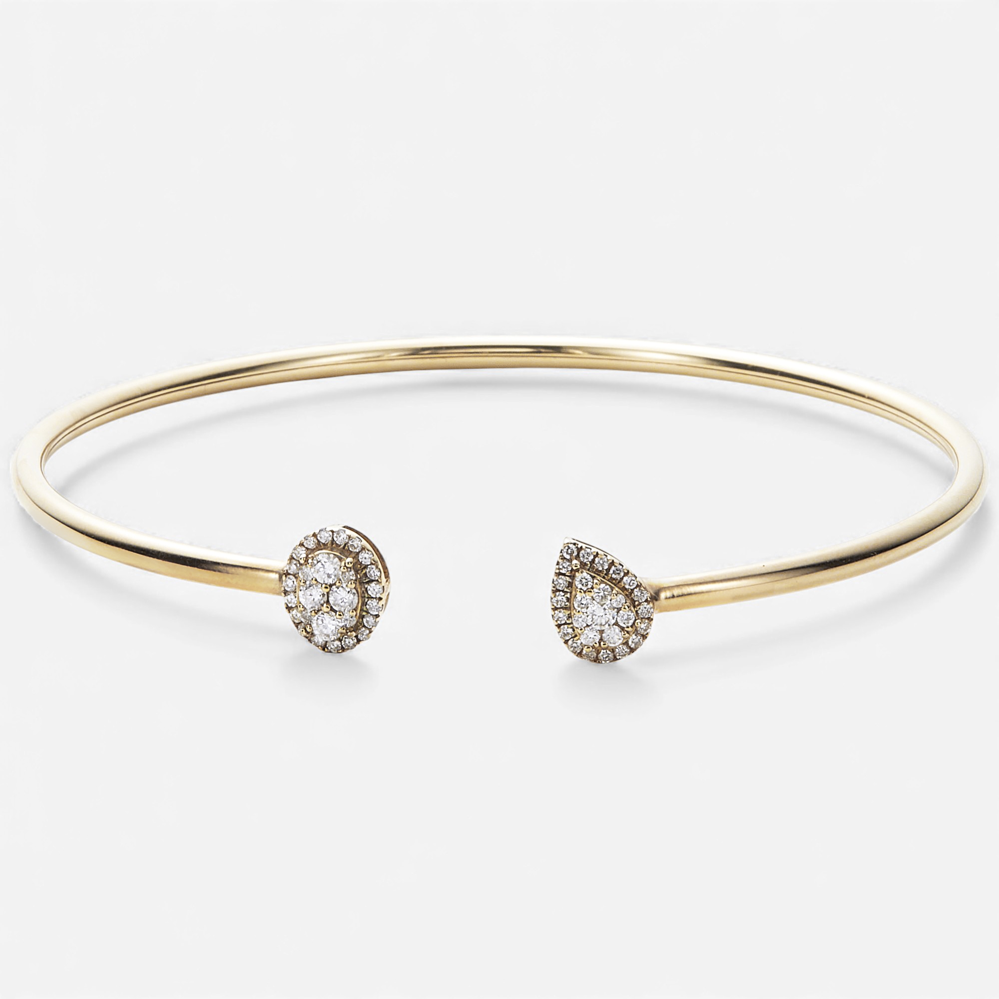 10K Yellow Gold 0.50 ctw Diamond Bangle - TSC.ca