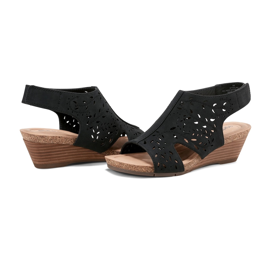 Earth Shoes Halin Wedge Sandal - TSC.ca