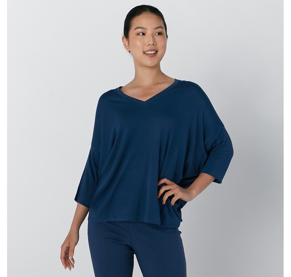 WynneLayers V-Neck Slouch Top - TSC.ca