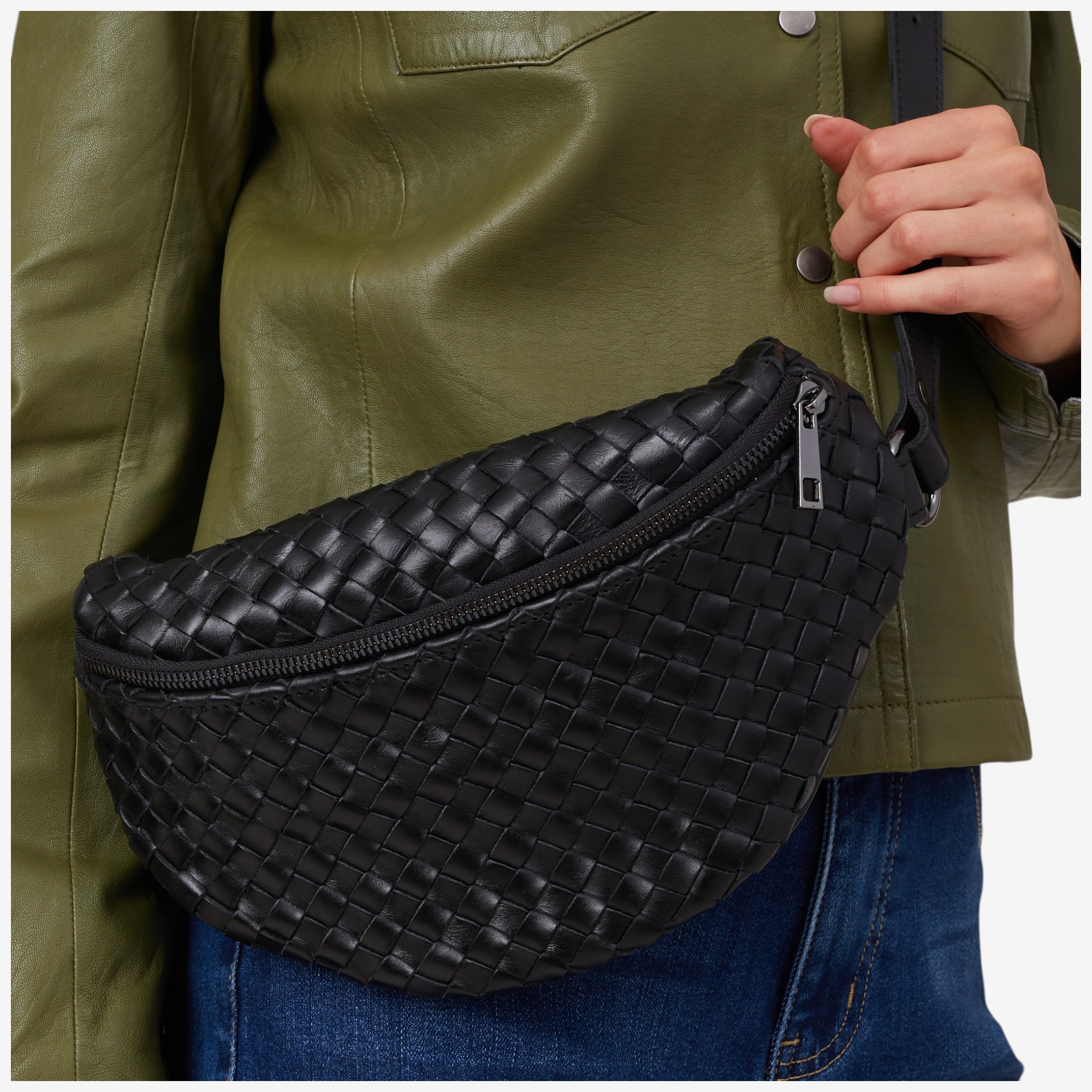 Mauritius Parker Leather Crossbody Bag - TSC.ca