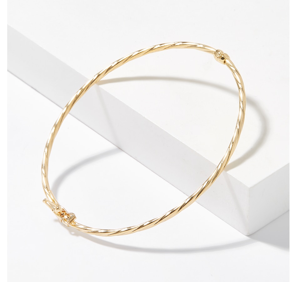 UNOAERRE 18K Yellow Gold Twisted Tube Bangle - TSC.ca