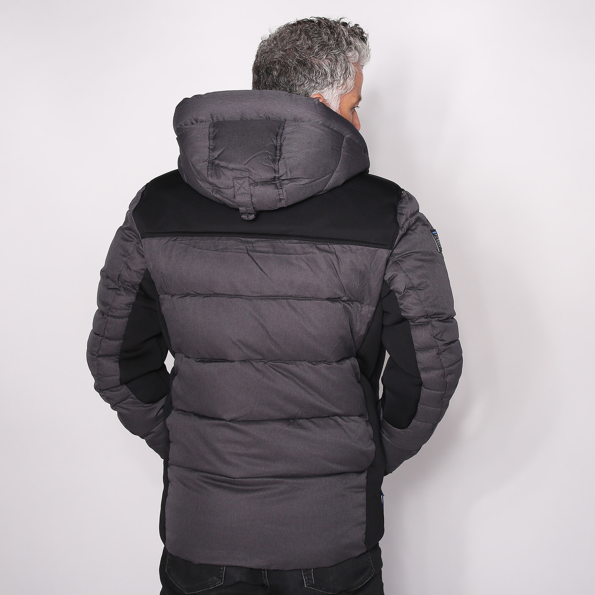 Point Zero Men's Neoprene Two Tone Heather Mix Coat - TSC.ca