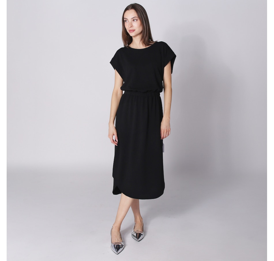 Modern Identity Sleeveless Crew Dress - TSC.ca