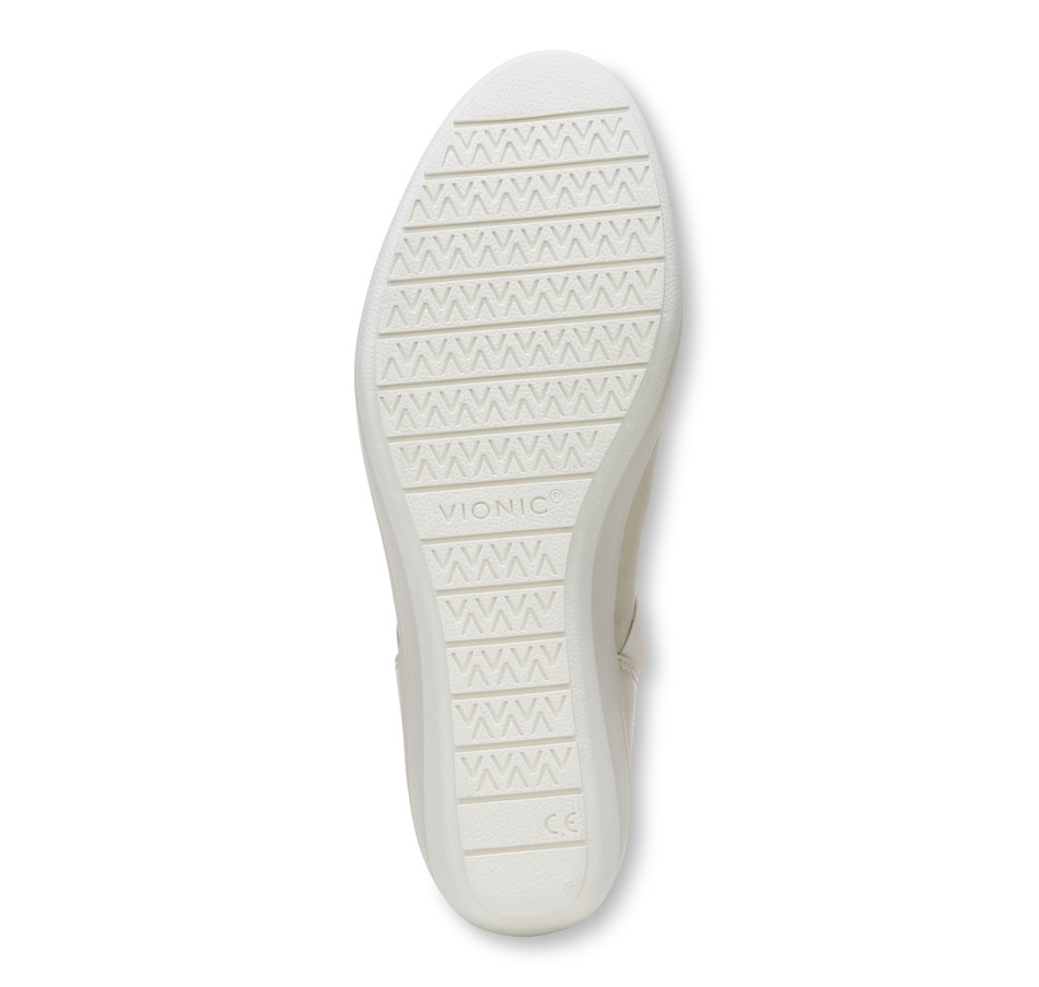 Vionic Advantage Ellery Wedge - TSC.ca