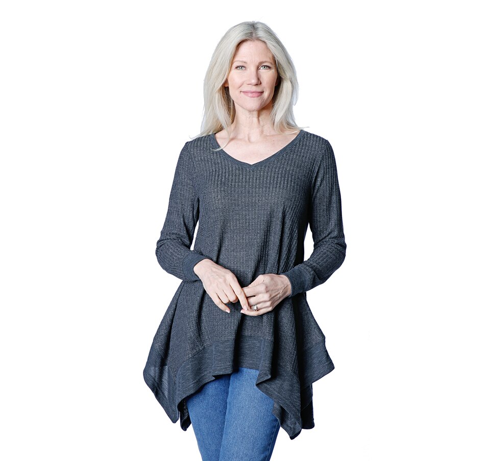 DG2 by Diane Gilman Drama Top with Combo Fabric - TSC.ca