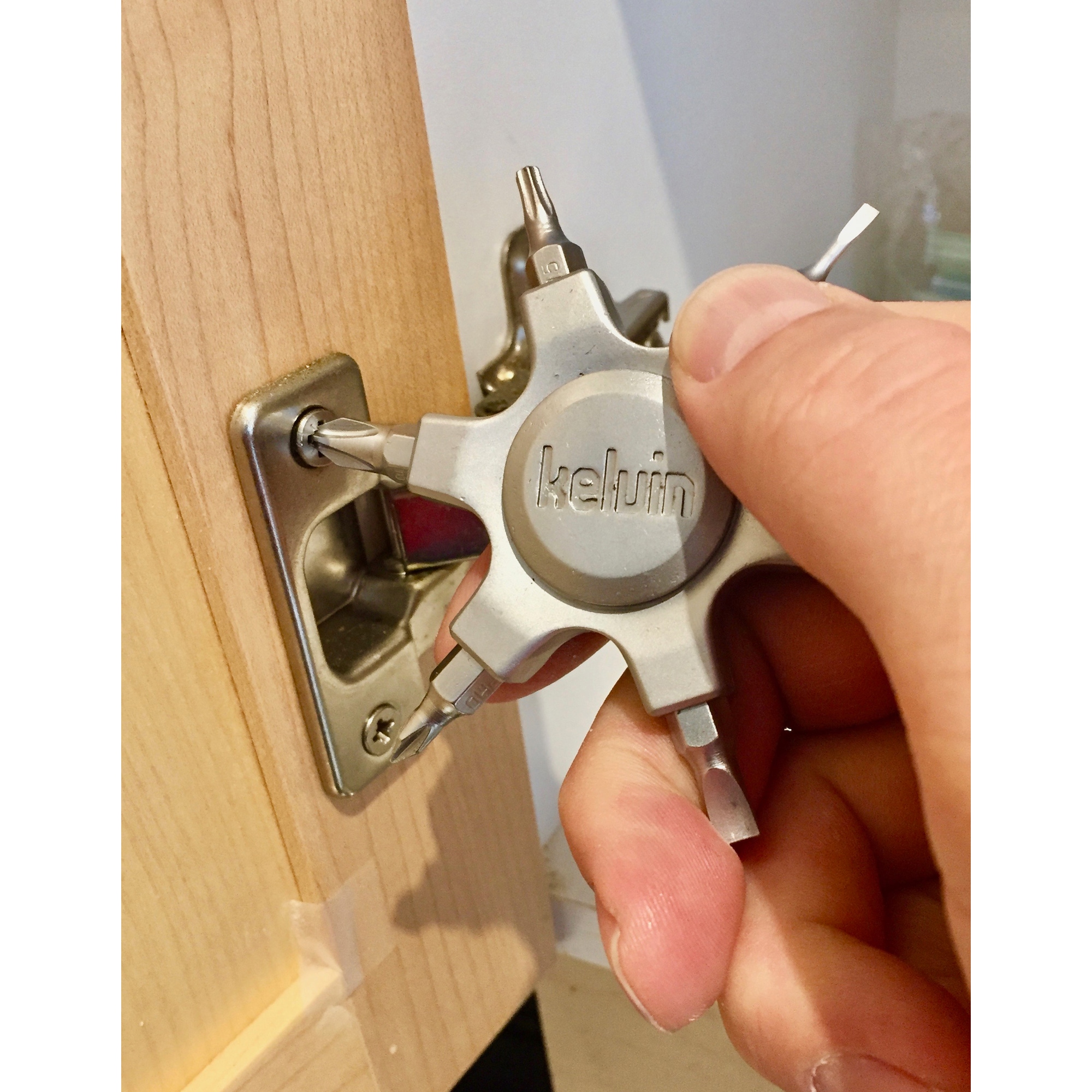 Kelvin 007 Pocket Multi-Tool - TSC.ca