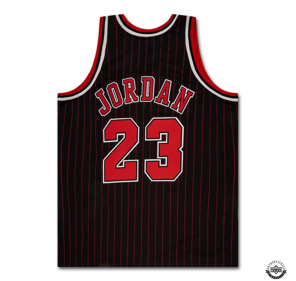 Upper Deck Authenticated Autographed Michael Jordan Chicago Bulls 1996–97 Black Pinstripe ...