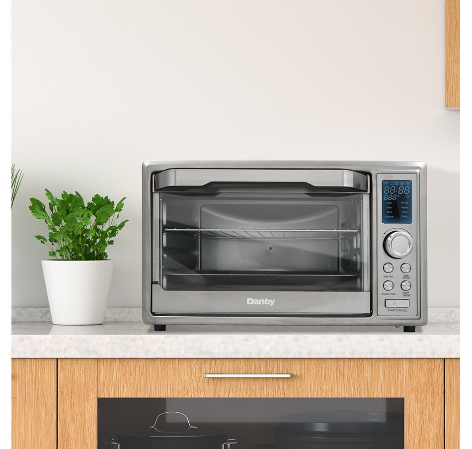 Danby 0.9 cu. ft. Toaster Oven with Air-Fry Technology in Stainless ...