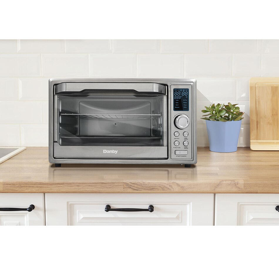 Danby 0.9 cu. ft. Toaster Oven with Air-Fry Technology in Stainless ...