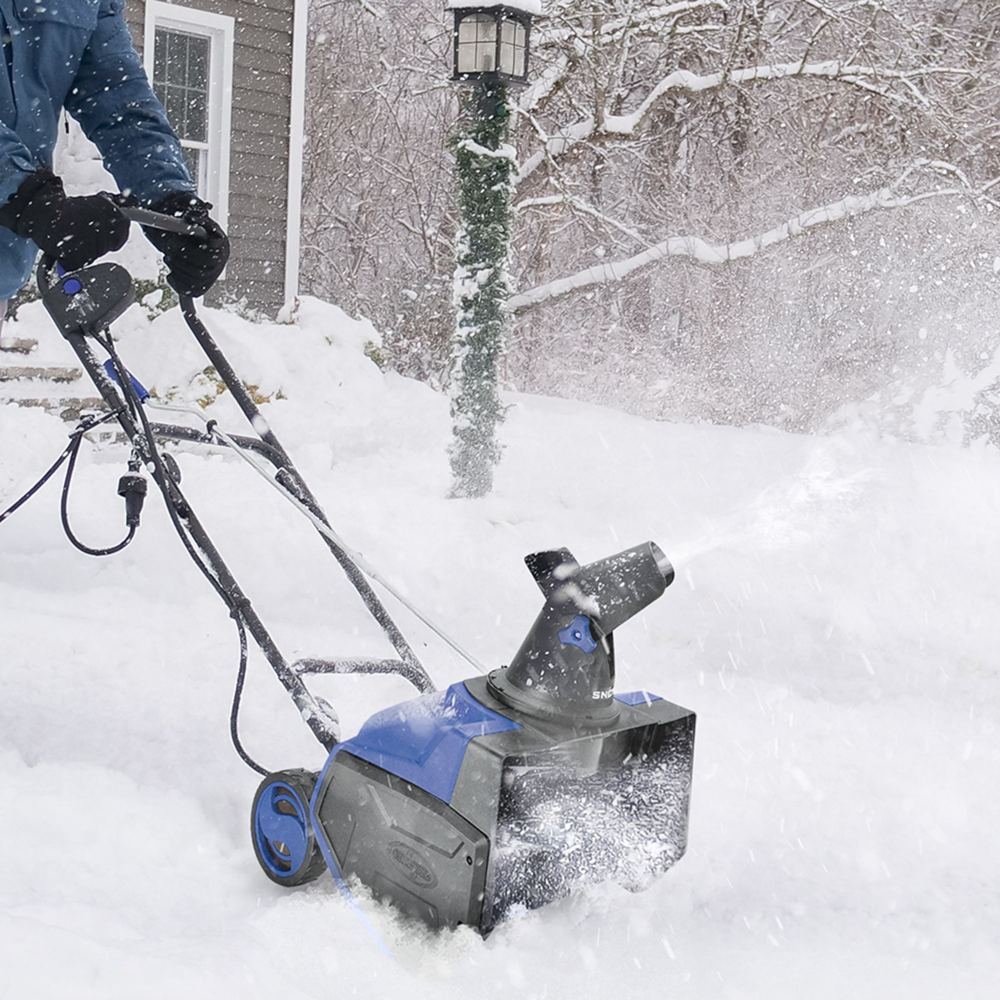 Snow Joe Ultra 18" 13-Amp Electric Snowblower - TSC.ca