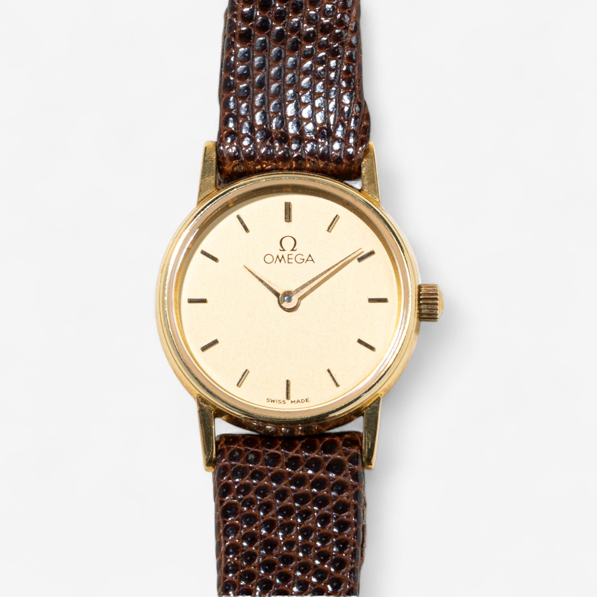 Estate Originals 18K Yellow Gold Omega Classic Swiss Made Quartz Watch ...