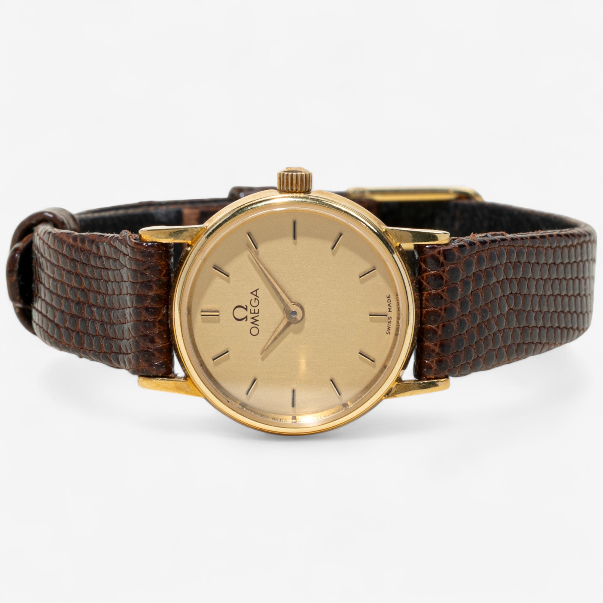 Estate Originals 18K Yellow Gold Omega Classic Swiss Made Quartz Watch ...