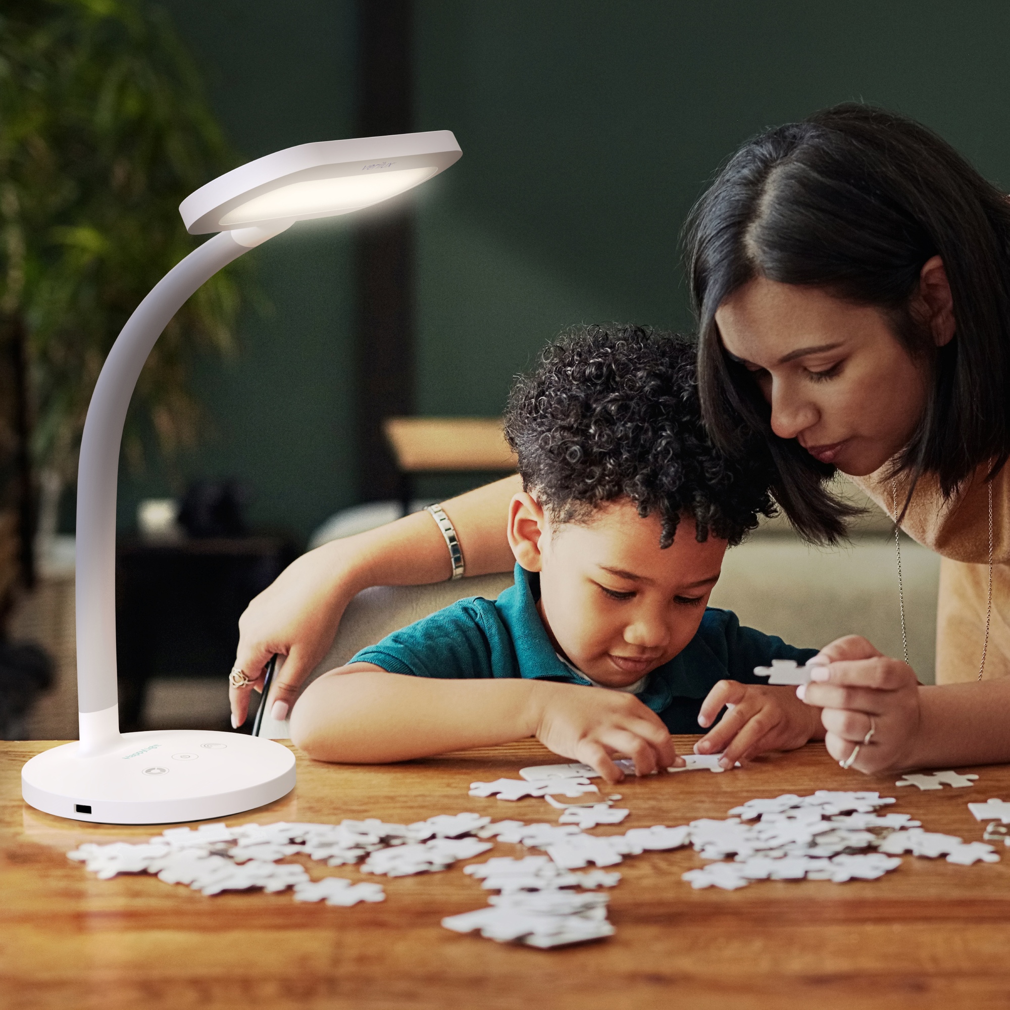 Verilux HappyLight Duo 2-in-1 Light Therapy and Task Desk Lamp - TSC.ca
